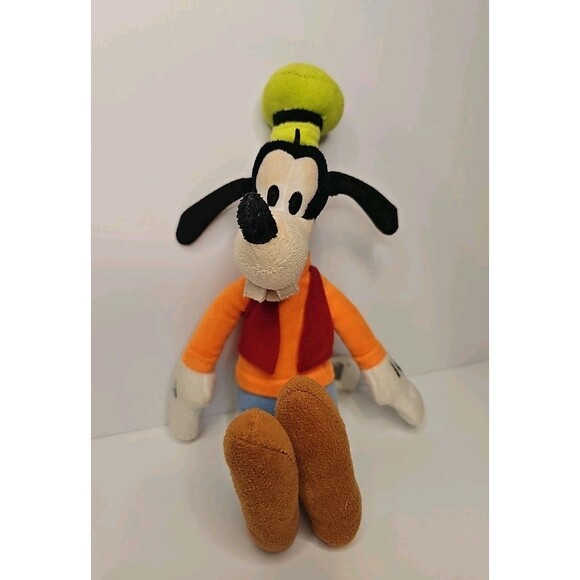 Disney | Toys | Vintage Walt Disney 2 Goofy Plush Soft Stuffed Animal ...